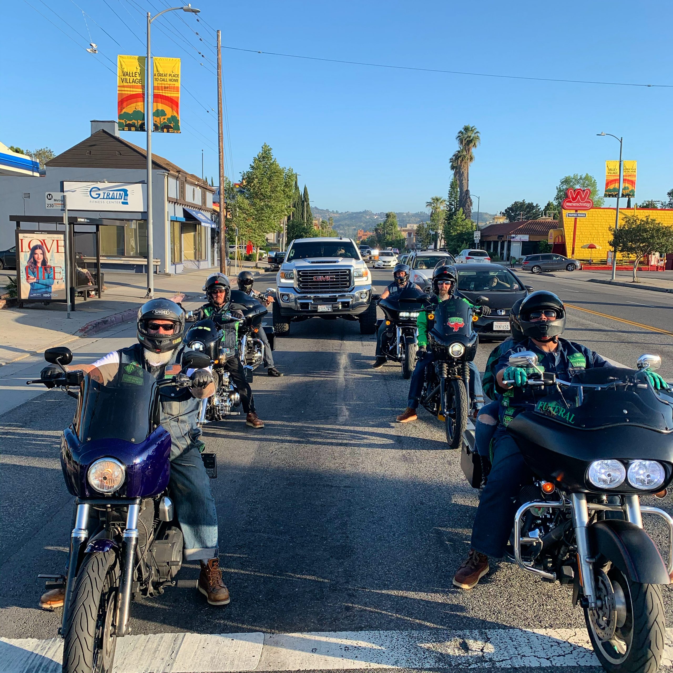 Photos - Hollywood Vagos